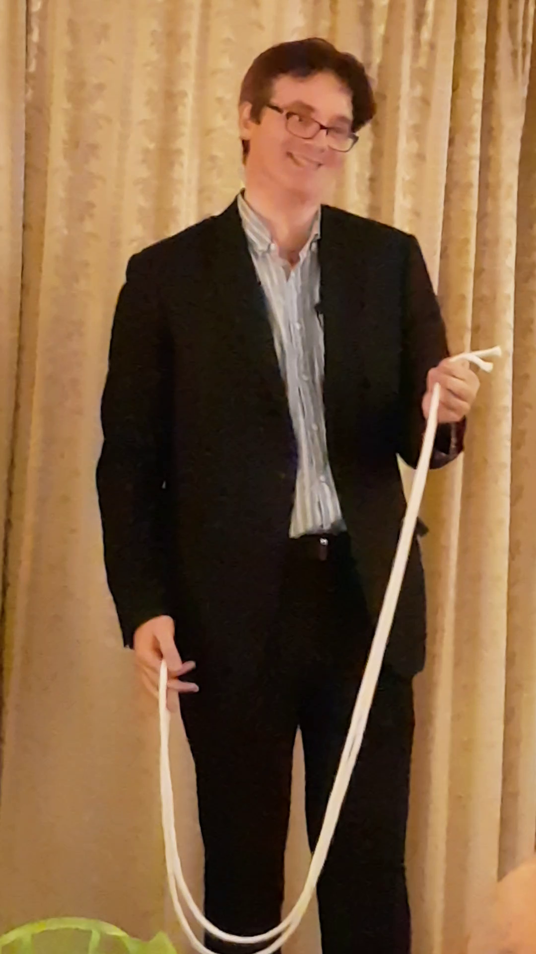 Tom Grubb Magic – Amazing magic for your event